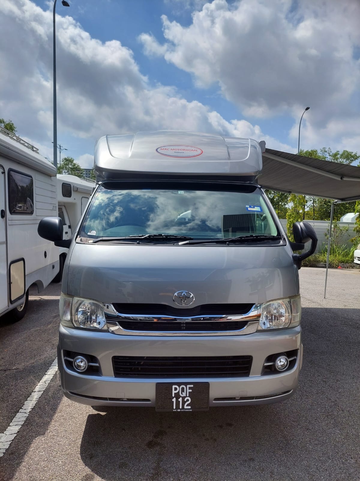 [For Rent] Toyota Hiace Bigfoot 3.0 Petrol - RV2U